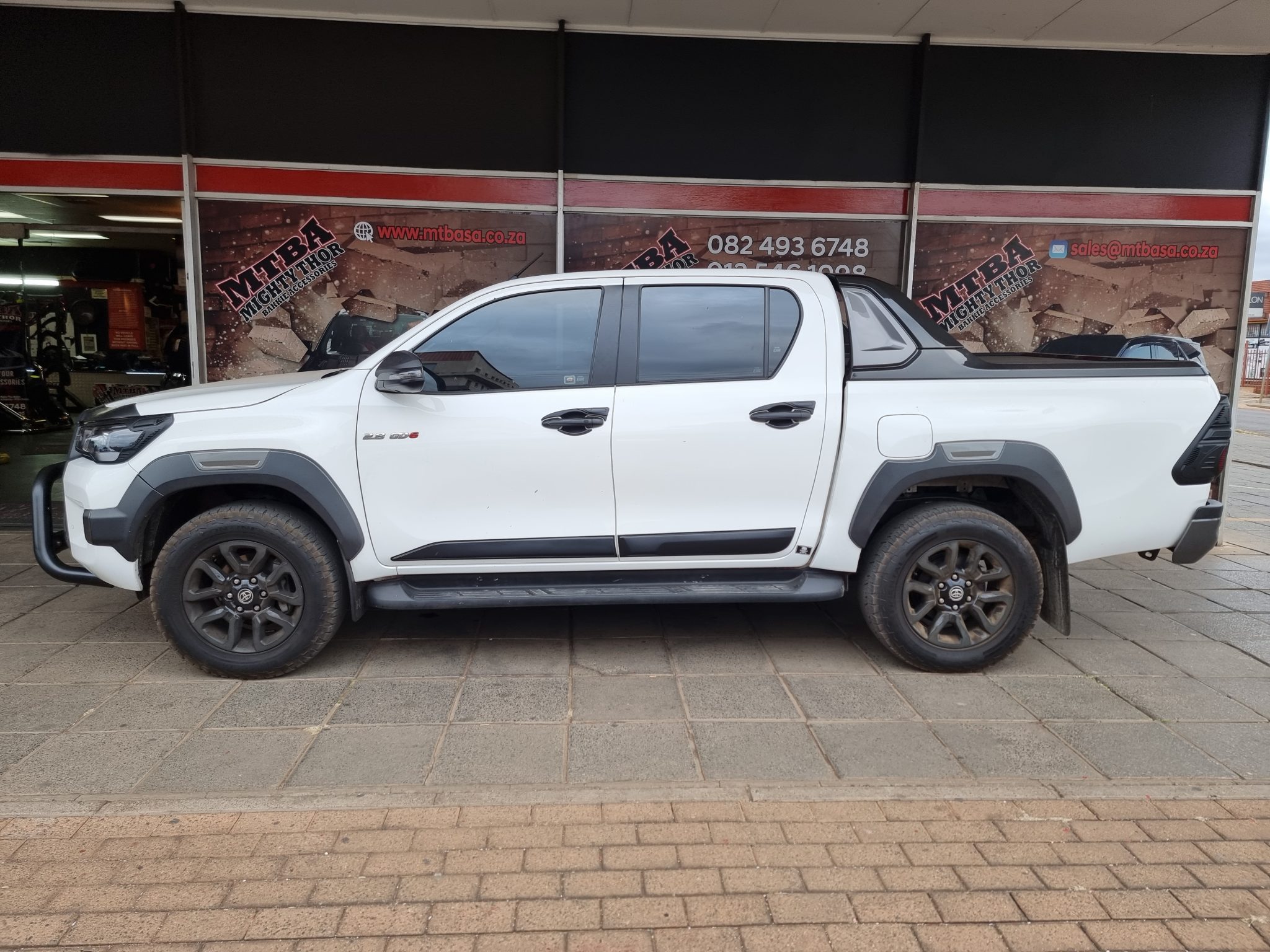 Toyota Hilux 2015+ Body Cladding (Double Cab) – Mighty Thor Bakkie ...