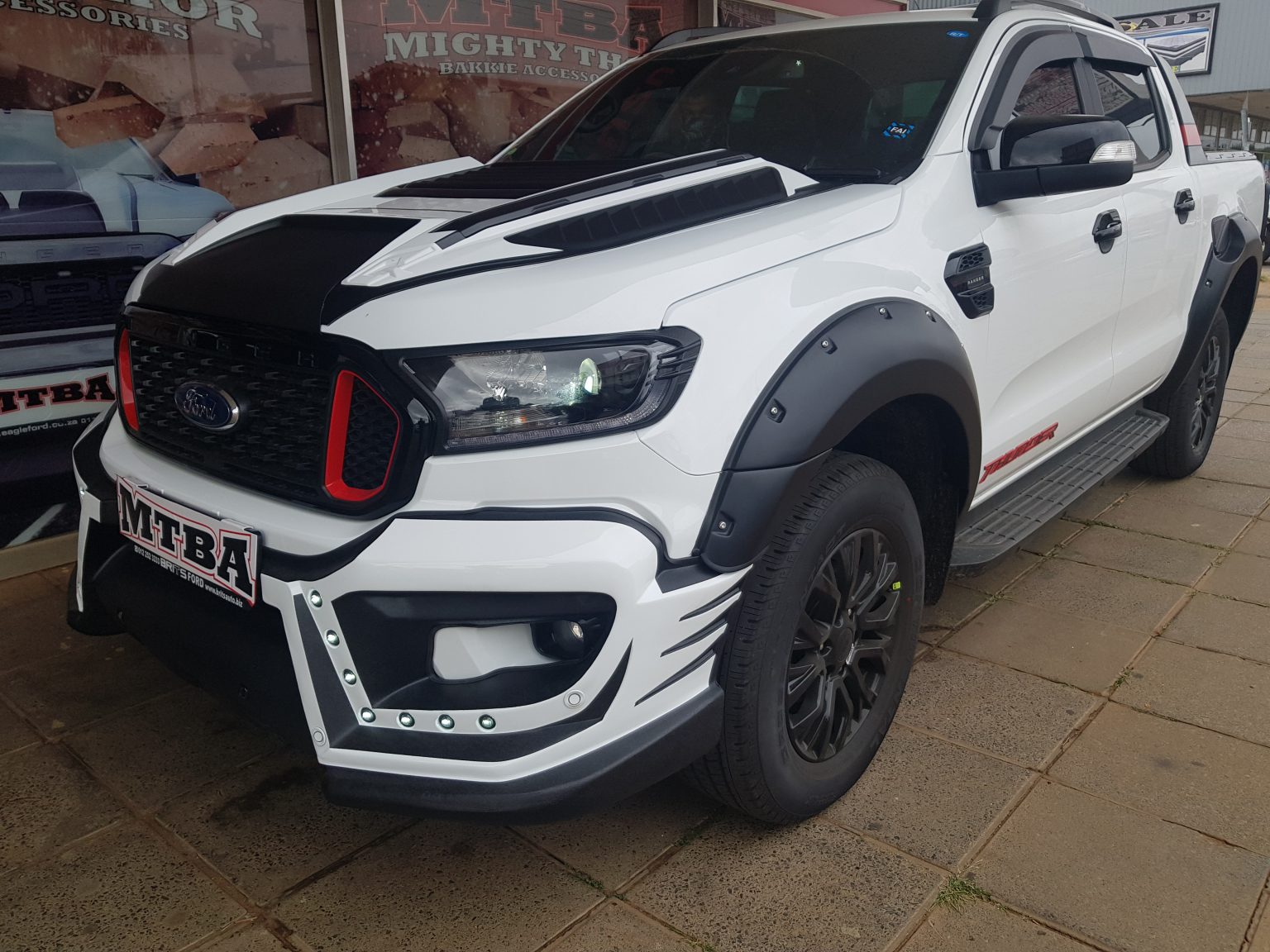 FORD RANGER FACELIFT BODY KITS (includes fitment) – Mighty Thor Bakkie ...