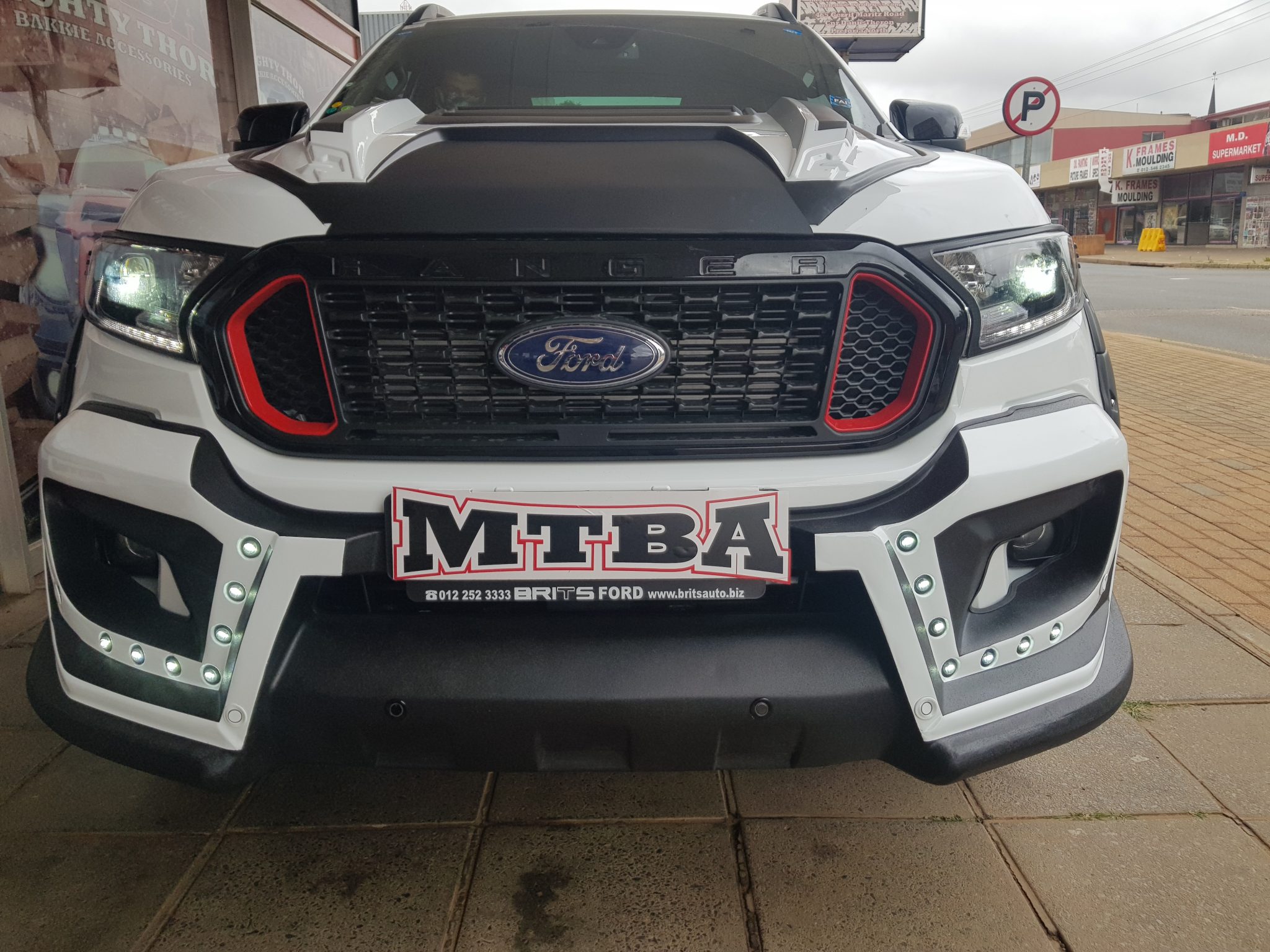FORD RANGER FACELIFT BODY KITS (includes fitment) – Mighty Thor Bakkie ...