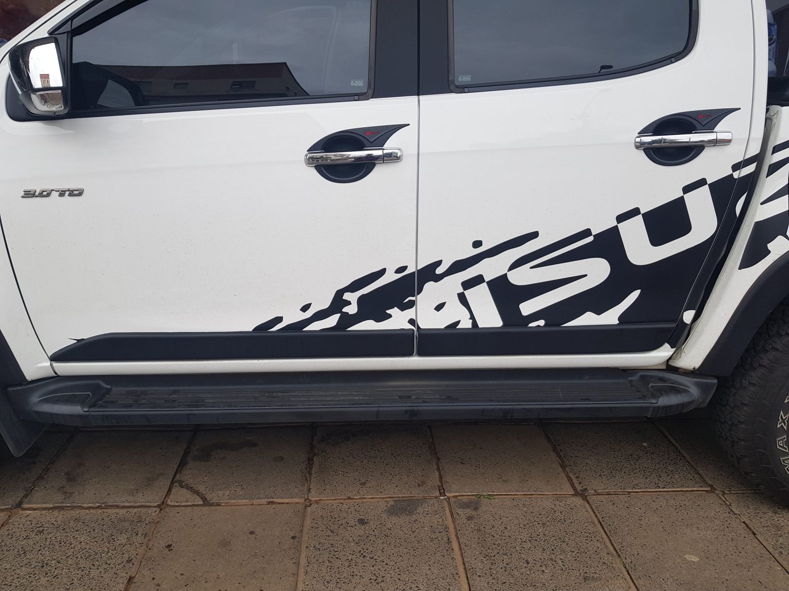 Isuzu D-Max 2016-2021 Body Cladding (Double cab) – Mighty Thor Bakkie ...