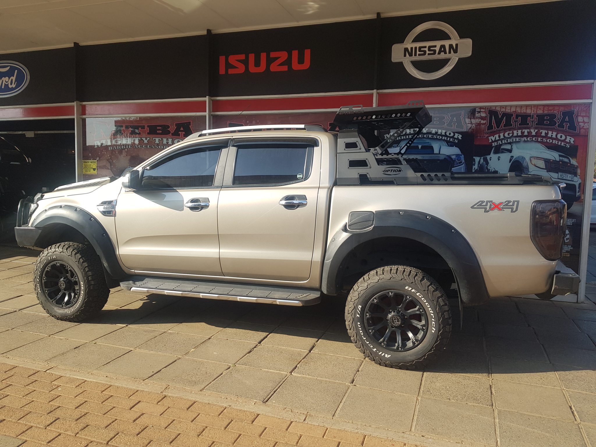 Ford Ranger 2012-2022 Roll Bar ”Option” – Mighty Thor Bakkie Accessories