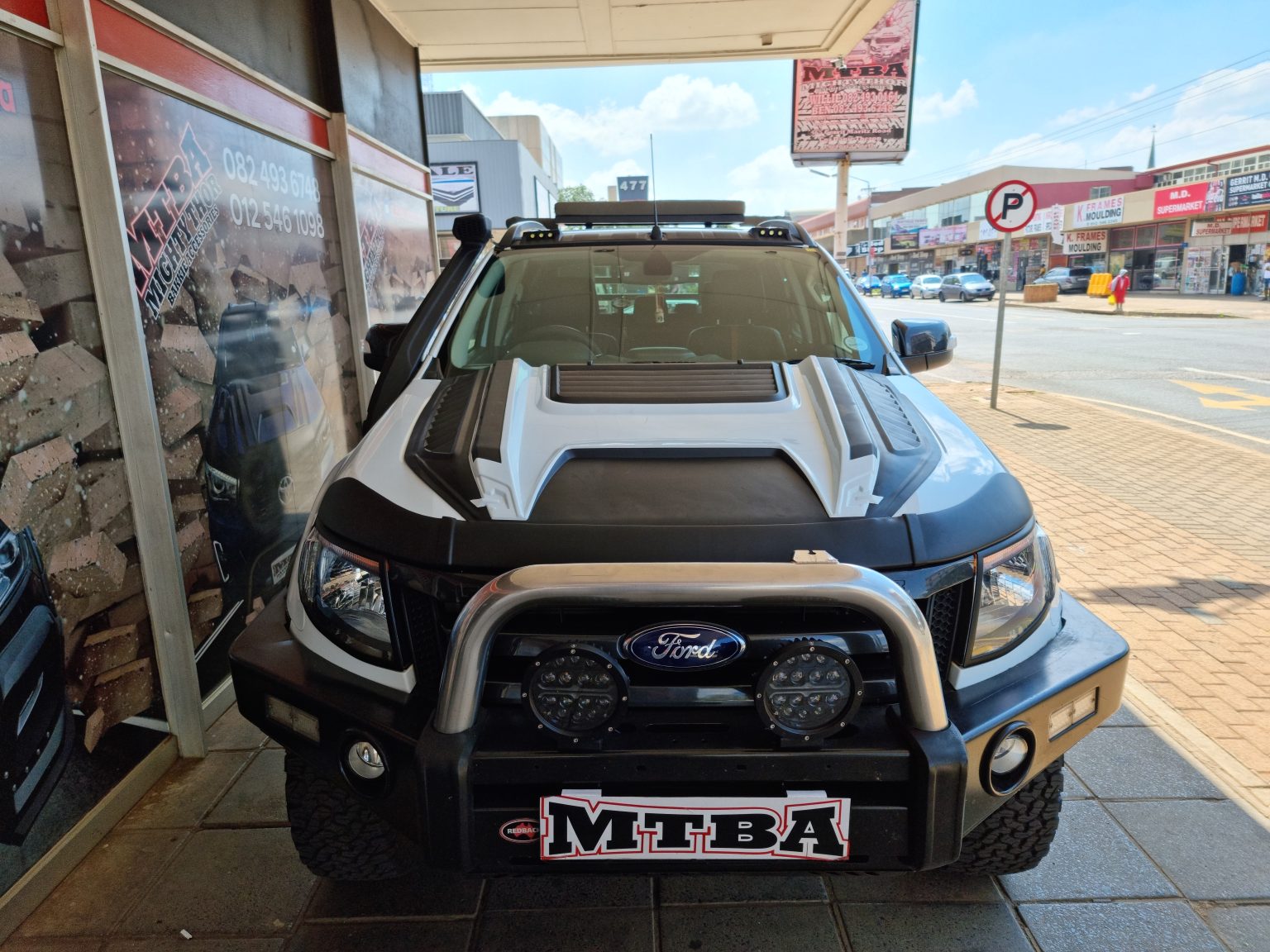 Ford Ranger 2012-2015 Bonnet Guard (stick on) – Mighty Thor Bakkie ...
