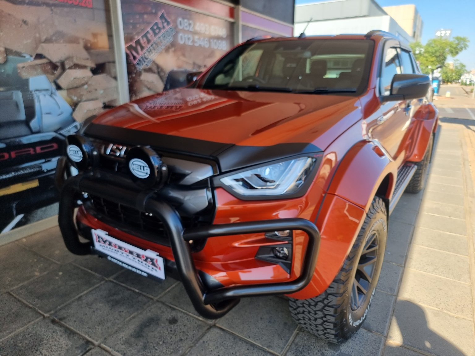 Isuzu D-Max 2022-2025 Bonnet Guard (stick on) – Mighty Thor Bakkie ...