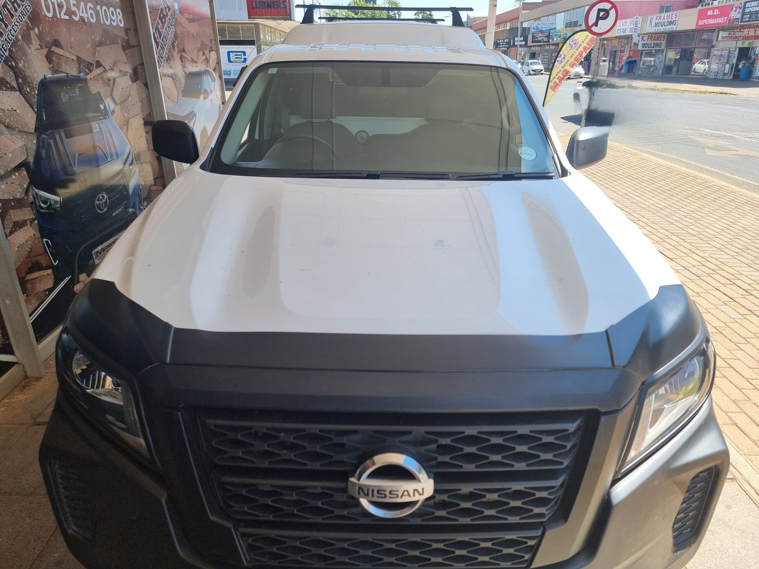 Nissan Navara 2021+ Bonnet Guard (stick on) – Mighty Thor Bakkie ...